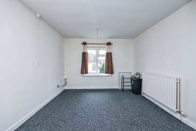 Blackburn Place, Ilkeston DE7, 1 bedroom maisonette for sale - 69465235 ...