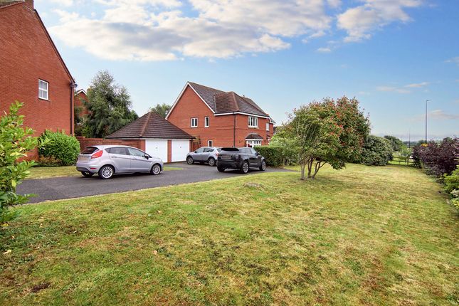 Follis Walk, Coventry CV4, 5 bedroom detached house for sale - 68974535 ...