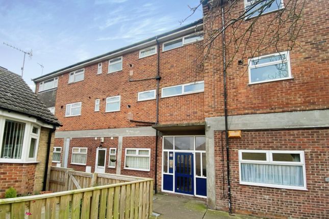 Queen Street, Filey YO14, 3 bedroom flat for sale - 64294566 ...