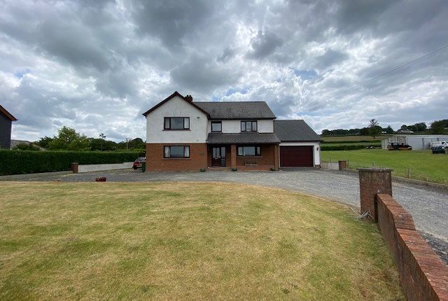 4 bed detached house for sale in Llanllwni, Pencader SA39 - Zoopla