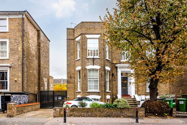 Dalston Lane, London E8, 3 bedroom flat for sale - 64414363 | PrimeLocation