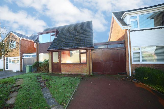 Briar Close Stafford St17 3 Bedroom Detached House For Sale