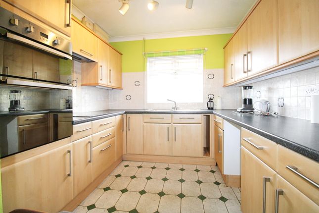 Chestnut Drive, Thorney, Peterborough PE6, 2 bedroom detached bungalow ...