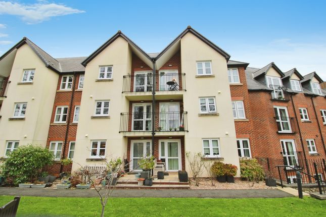 Cardiff Road, Cardiff Road, Cardiff CF5, 1 bedroom flat for sale ...