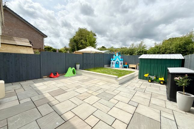 Bryn Teg Place, Little Mill, Pontypool NP4, 4 bedroom semi-detached ...