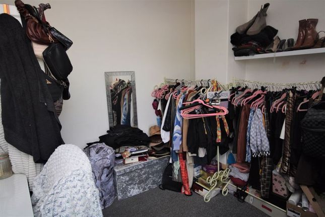 Whitby Avenue, Hull HU8, 2 bedroom terraced house for sale - 61769408 ...