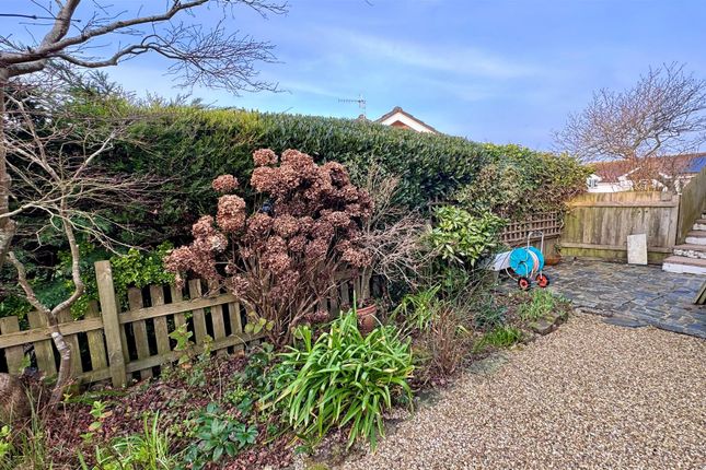Davids Hill, Georgeham EX33, 2 bedroom bungalow for sale - 69511262 ...