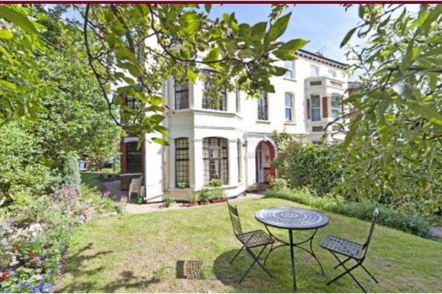 Grove Park, London SE5, 2 bedroom flat for sale - 60748487 | PrimeLocation
