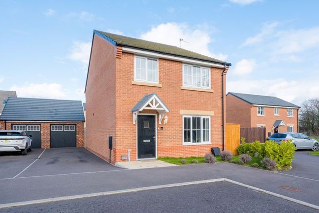 Bath Wood Close, Burscough, Ormskirk L40, 4 bedroom detached house for ...