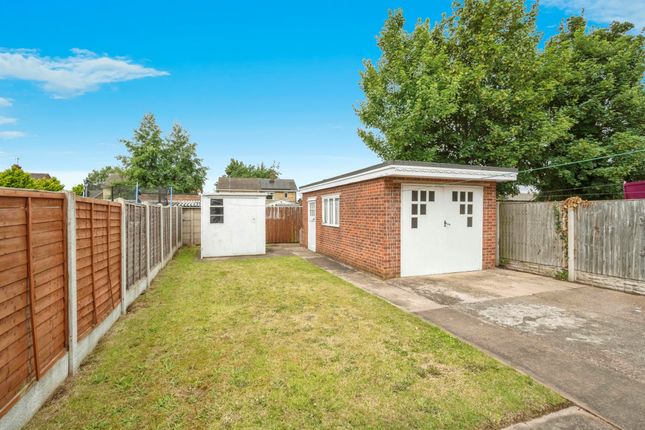 Rands Lane, Armthorpe, Doncaster DN3, 3 bedroom semi-detached house for ...