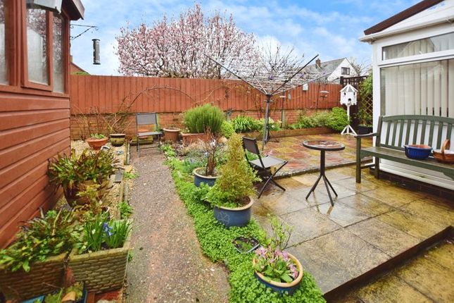 Sedgeclaire Close, Pinhoe, Exeter EX1, 2 bedroom semi-detached bungalow ...