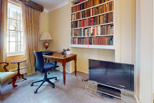 Milner Street, London SW3, 2 bedroom terraced house for sale - 66273940 ...