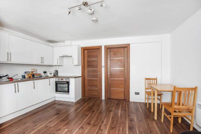 Dawes Road, London SW6, 2 bedroom flat for sale - 62705527 | PrimeLocation