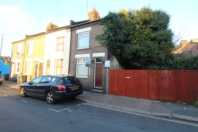Charles Street, Luton LU2, 2 bedroom terraced house to rent - 63499969 ...