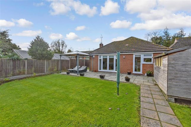Kennington Road, Willesborough Lees, Ashford, Kent TN24, 3 bedroom detached bungalow for sale ...