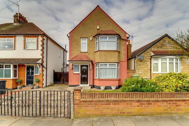 3 bed detached house for sale in Marnham Crescent, Greenford UB6 - Zoopla