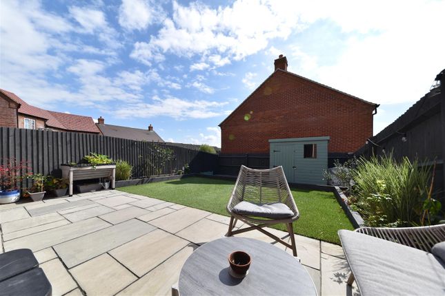 Wallace Green Way, Walkern, Stevenage SG2, 3 bedroom semi-detached ...