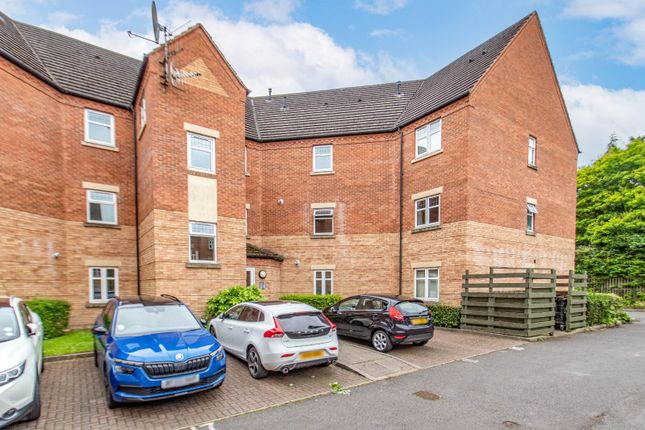 Alder Carr Close, Redditch, Worcestershire B98, 2 bedroom flat for sale ...