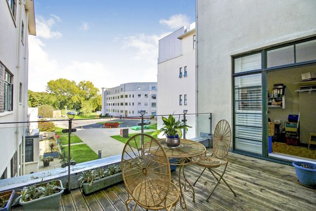 Hayes Road, Sully, Penarth CF64, 3 bedroom flat for sale - 68437966 ...