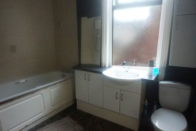 The Avenue, Wallsend NE28, 3 bedroom terraced house for sale - 42738778 ...