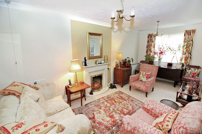 Giles Court, Nottingham NG2, 1 bedroom flat for sale - 50581104 ...