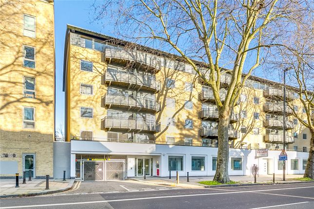 Flats to Let in Chiswick High Road, London W4 - Apartments to Rent in ...