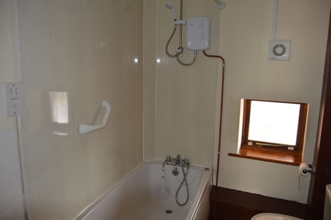 Spilman Street, Carmarthen SA31, 1 bedroom flat to rent - 61415762 ...