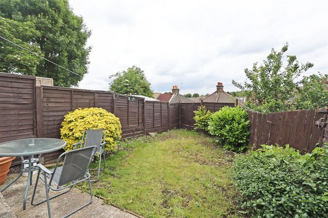 Borough Hill, Croydon CR0, 2 bedroom end terrace house for sale ...