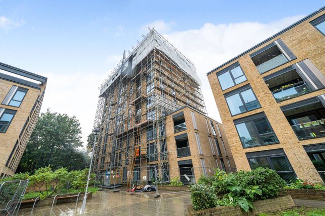 Oxborough House, 33 Eltringham Street, Wandsworth, London SW18, 2 ...