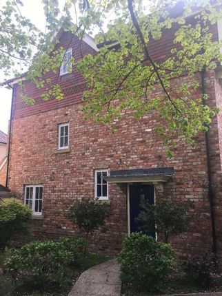 College Square, Westgate-On-Sea CT8, 5 bedroom end terrace house for ...