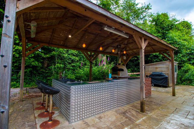 Old Forge Lane, Horney Common TN22, 4 bedroom detached house for sale ...