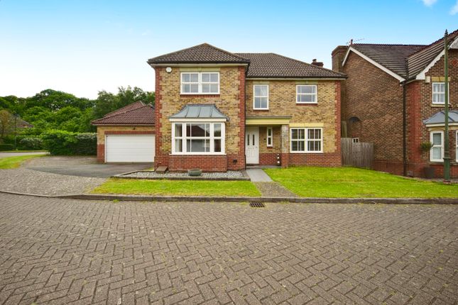 Stirling Road, West Malling, Kent ME19, 4 bedroom detached house for ...