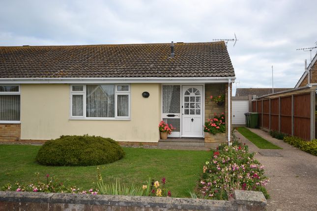 Laurel Avenue St Marys Bay Romney Marsh Tn29 2 Bedroom Semi