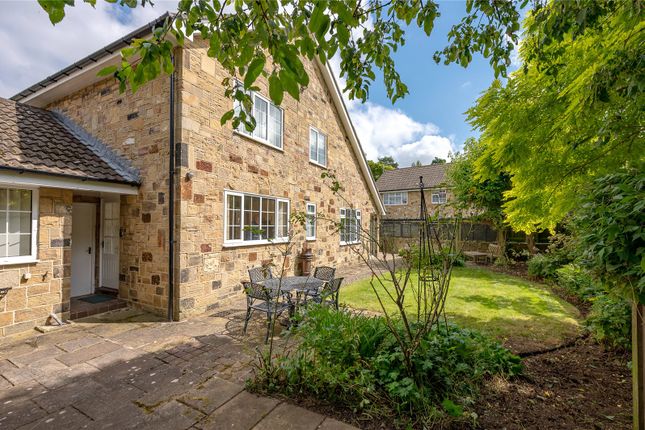 Butts Garth, Thorner LS14, 4 bedroom detached house for sale - 65609903 ...