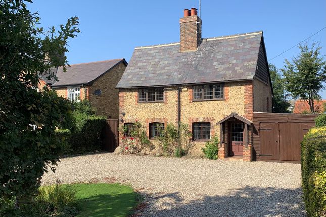 School Lane Broomfield Chelmsford Cm1 3 Bedroom Detached House For