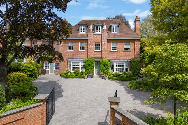 Homes for Sale in SW19 - Buy Property in SW19 - Primelocation