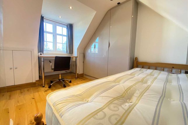 Holyoake Walk, London W5, room to rent - 69101470 | PrimeLocation