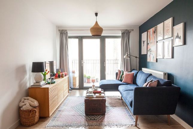 Inglis Barracks, London NW7, 2 bedroom flat for sale - 66323573 ...