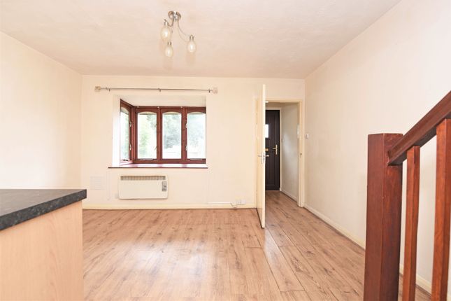 South Street Farnborough Gu14 1 Bedroom Terraced House For Sale