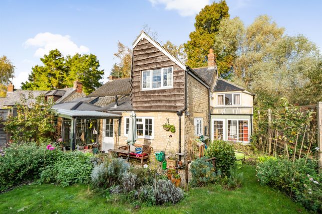 Homes for Sale in Bampton, Oxfordshire - Buy Property in Bampton ...