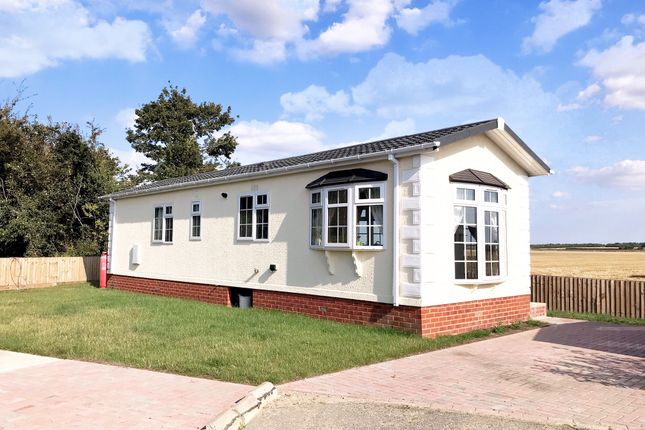 2 bed mobile/park home for sale in Cottenham, Cambridge, Cambridgeshire ...