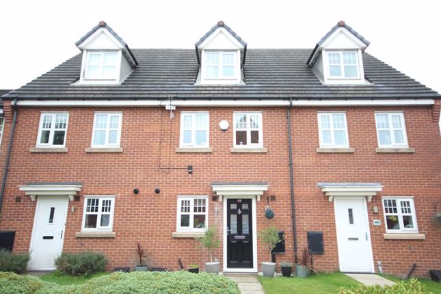 Coppy Bridge Drive, Firgrove, Rochdale OL16, 3 bedroom town house for ...