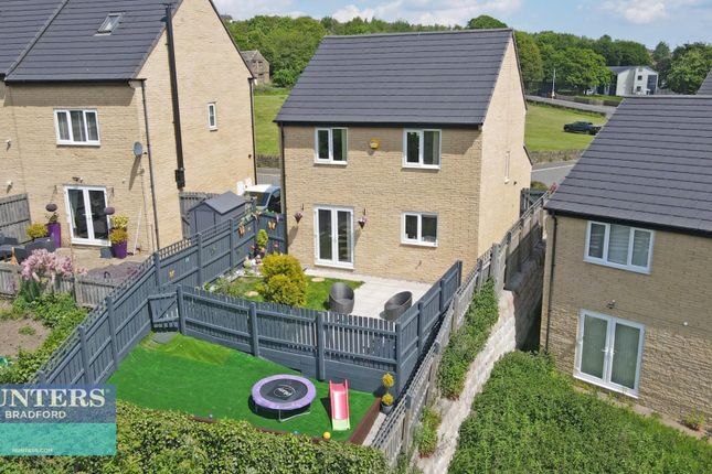 Beck Bridge Lane, Allerton, Bradford BD15, 3 bedroom detached house for ...