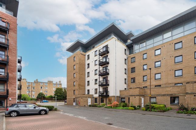 Slateford Gait, Slateford, Edinburgh EH11, 3 bedroom flat for sale ...