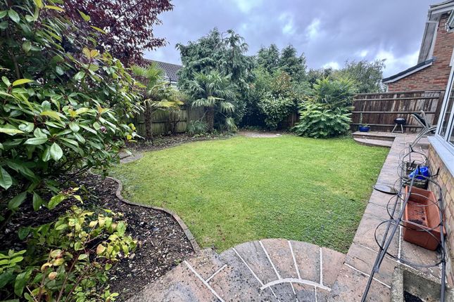 Foxbury Close, Luton LU2, 4 bedroom detached house for sale - 69423834 ...