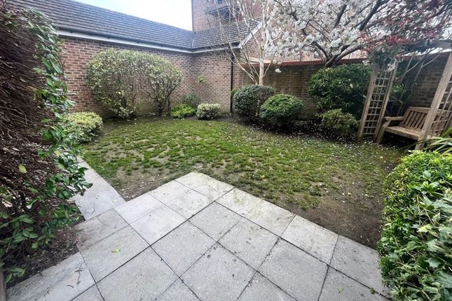 Neville Duke Way, Tangmere, Chichester PO20, 3 bedroom detached house ...