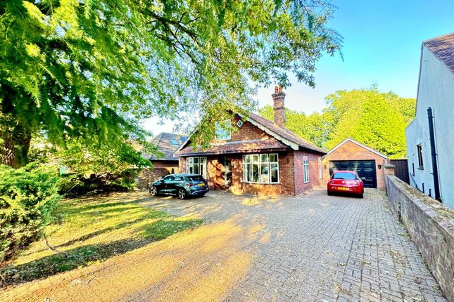 Homes For Sale In Edwin Road Rainham Gillingham Me8 Buy Property In