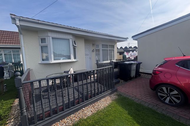 Seaholme Road, Mablethorpe LN12, 2 bedroom bungalow for sale - 70050343 ...