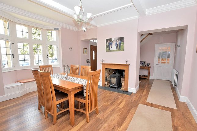 Watling Street, Hockliffe, Leighton Buzzard, Bedfordshire LU7, 3 ...