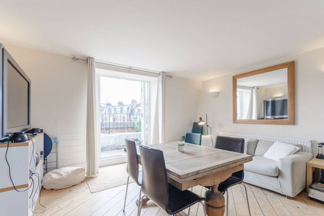 Cross Street, Islington, London N1, 2 bedroom flat to rent - 70462138 ...